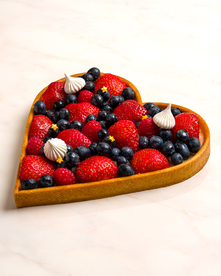 Fresh Mixed Berry Heart-Shaped Tart - A Best-Seller in Singapore – Caro ...